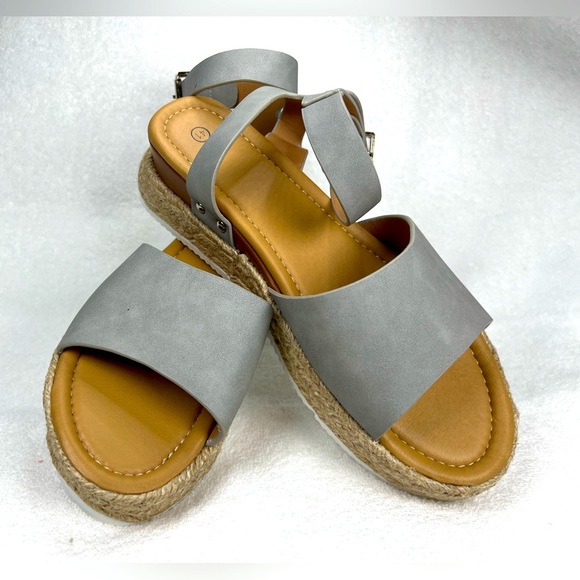 Shoes | New Platform Gray Woven Sandals Size 15 | Poshmark